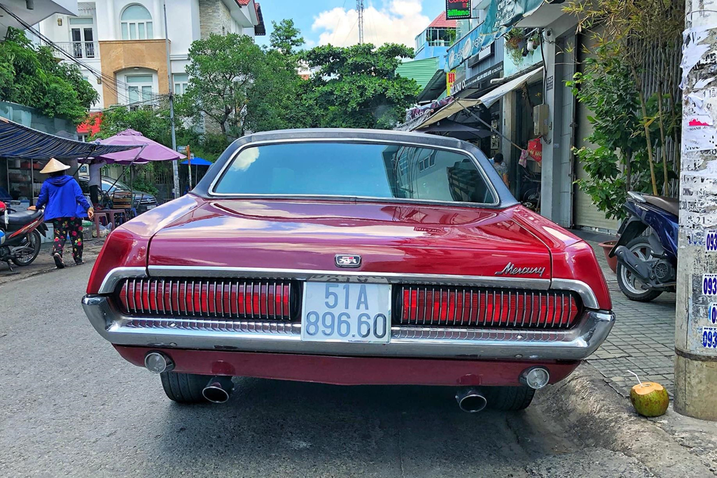 Rapper Việt tậu xế cổ 'tiền tỷ' Mercury Cougar 1968