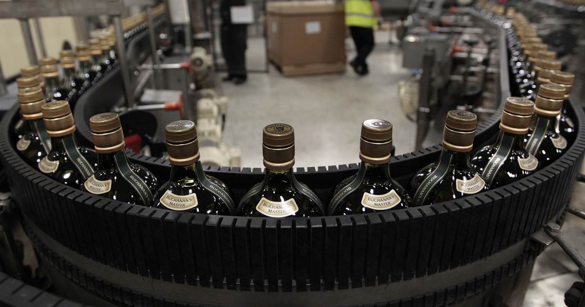 U.S. hits Europe with tariffs in retaliation over Airbus, Boeing case